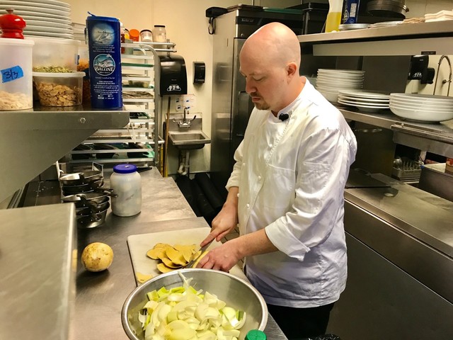 Owner of Karl Ratzsch restaurant reflects on end of an era - TMJ4 ...