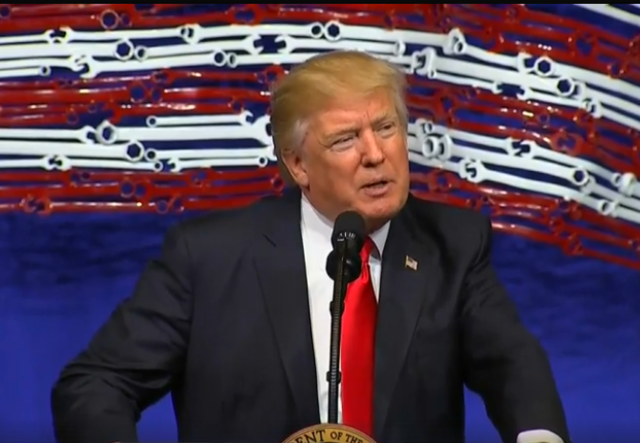 PHOTOS: President Trump speaks at Snap-on Tools Headquarters in Kenosha ...