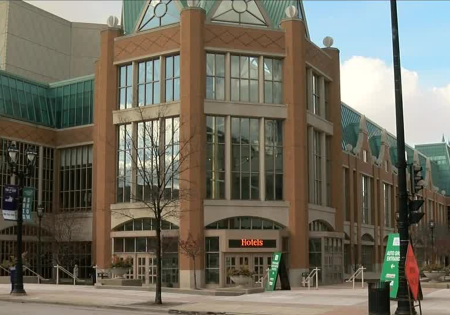 Should Milwaukee's downtown convention center expand? Wisconsin Center ...