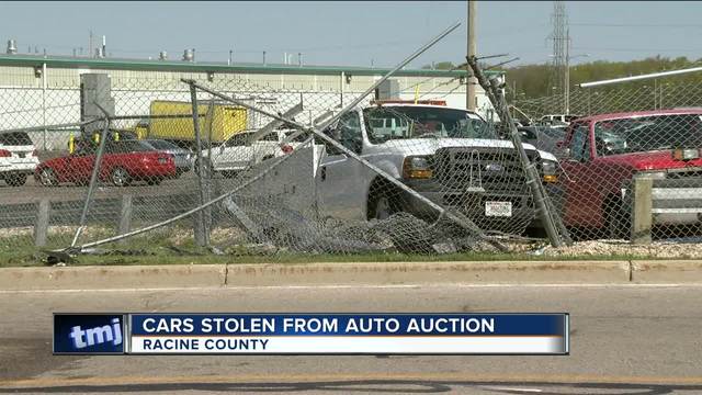 Stolen vehicles from Milwaukee crash through Manheim Milwaukee Auto ...