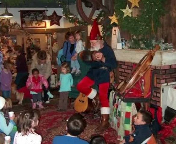 Celebrate the holidays with "Festive Friday's" in Cedarburg - TMJ4 ...