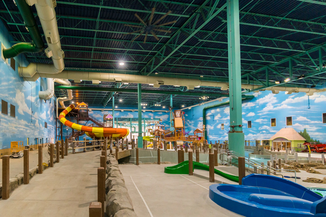 Inside look at new Illinois Great Wolf Lodge - Gallery