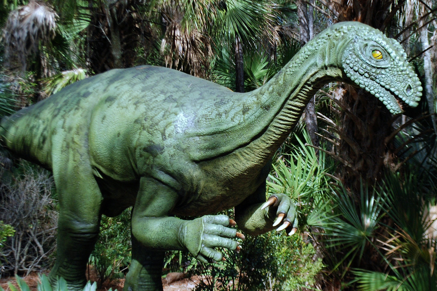 "Expedition Dinosaur" returns to Milwaukee County Zoo - TMJ4 Milwaukee, WI