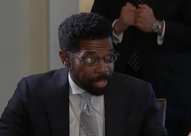 Milwaukee Bishop Darrell Hines criticized after meeting with President ...